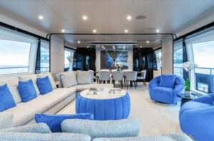 20 Best Luxury Yachts You Can Charter In Puerto Rico (2024)